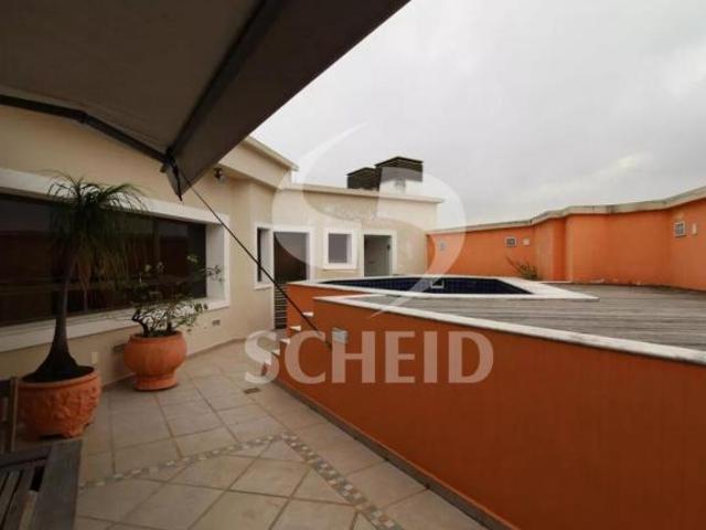 Cobertura para venda em Moema com 4 quartos, sendo 2 suítes, 250m²