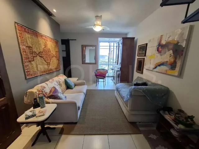 Cobertura para Venda em Niterói/RJ Camboinhas 1 Quartos