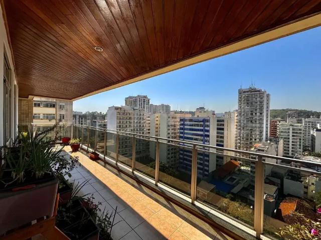 Cobertura para Venda em Niterói/RJ Ingá 3 Quartos