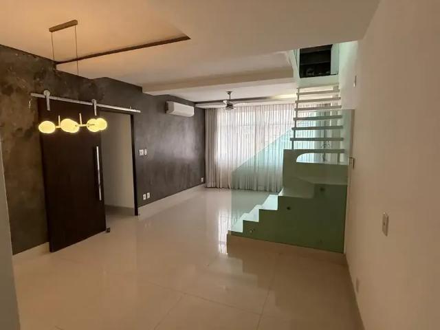 Cobertura para Venda em Niterói/RJ Icaraí 4 Quartos