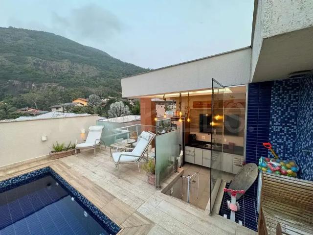 Cobertura para Venda em Niterói/RJ Itacoatiara 3 Quartos