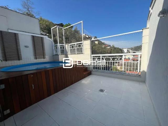 Cobertura para Venda em Niterói/RJ São Francisco 2 Quartos