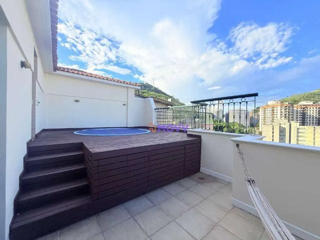 Cobertura para Venda em Niterói/RJ Pe Pequeno 3 Quartos