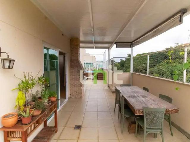 Cobertura para Venda em Niterói/RJ Pendotiba 2 Quartos