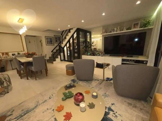 Cobertura para Venda em Niterói/RJ Pendotiba 3 Quartos