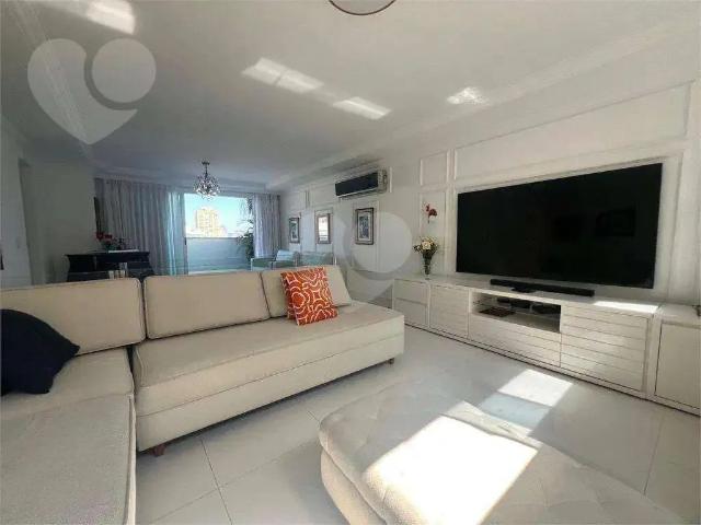 Cobertura para Venda em Niterói/RJ Vital Brasil 4 Quartos