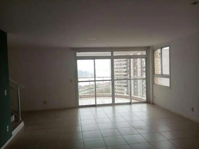 Cobertura para Venda em Nova Lima/MG Alphaville 5 Quartos