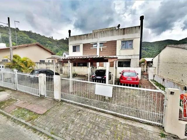 Cobertura para Venda em Palhoça/SC São Sebastião 2 Quartos