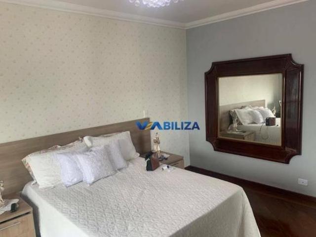 Cobertura para venda em Parque Renato Maia de 500.00m² com 4 Quartos, 3 Suites e 5 Garagens