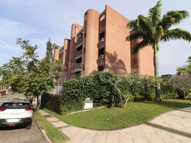 Cobertura para Venda em Peruíbe/SP Centro 3 Quartos