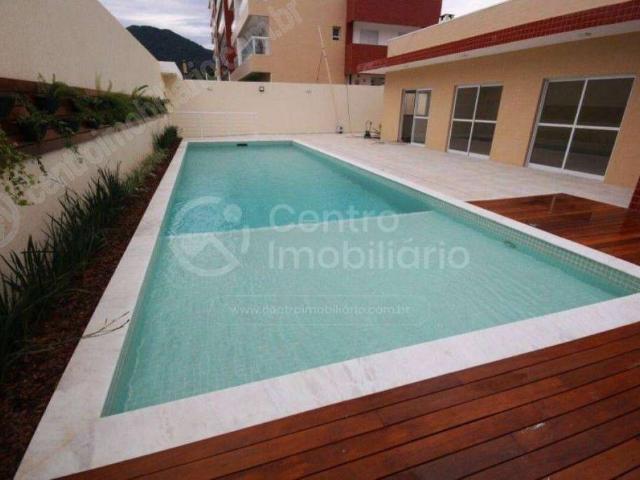 Cobertura para Venda em Peruíbe/SP Centro 4 Quartos