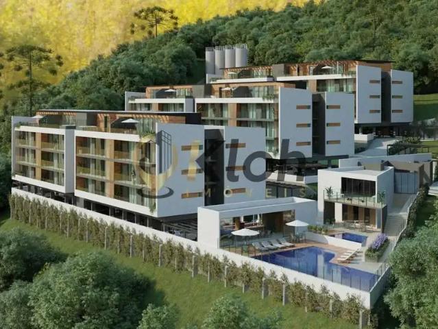Cobertura para Venda em Petrópolis/RJ Centro 4 Quartos