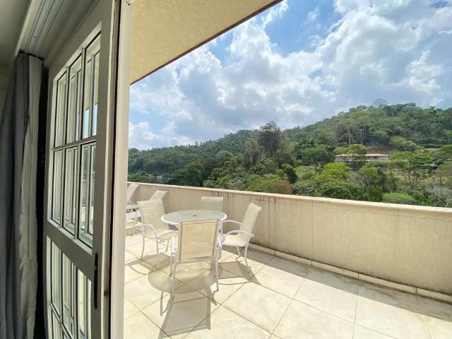 Cobertura para Venda em Petrópolis/RJ Itaipava 3 Quartos