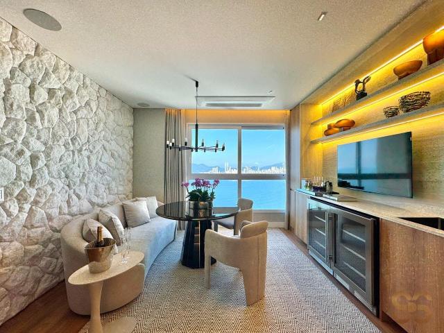 Cobertura para venda em Pioneiros em Balneário Camboriú Santa Catarina de 320.00m² com 5 Quartos, 5 Suítes e 5 Garagens