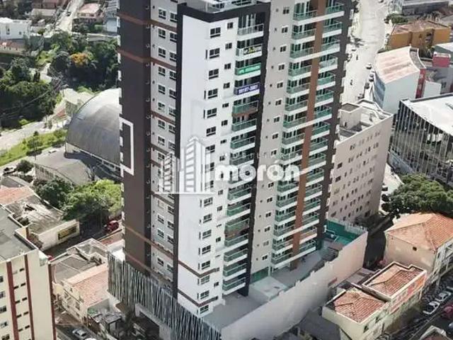 Cobertura para Venda em Ponta Grossa/PR Centro 4 Quartos