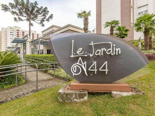 Cobertura para venda em Portão de 226.00m² com 4 Quartos, 2 Suites e 3 Garagens