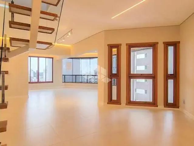 Cobertura para Venda em Porto Alegre/RS Três Figueiras 3 Quartos