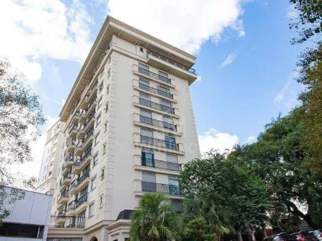 Cobertura para Venda em Porto Alegre/RS Três Figueiras 3 Quartos
