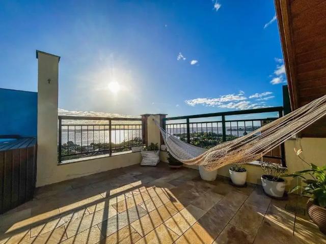 Cobertura para Venda em Porto Alegre/RS Tristeza 3 Quartos