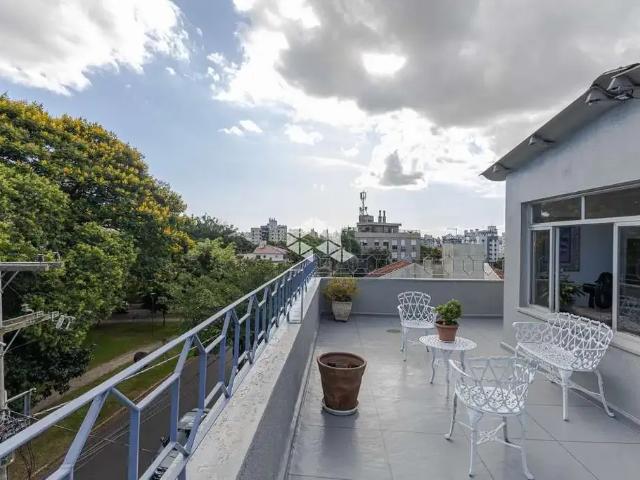 Cobertura para Venda em Porto Alegre/RS Vila Ipiranga 3 Quartos
