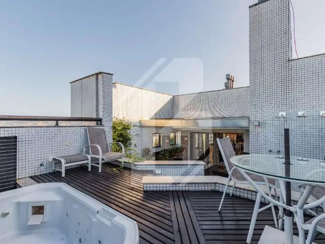 Cobertura para Venda em Porto Alegre/RS Auxiliadora 4 Quartos