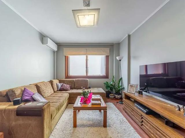Cobertura para Venda em Porto Alegre/RS Auxiliadora 2 Quartos