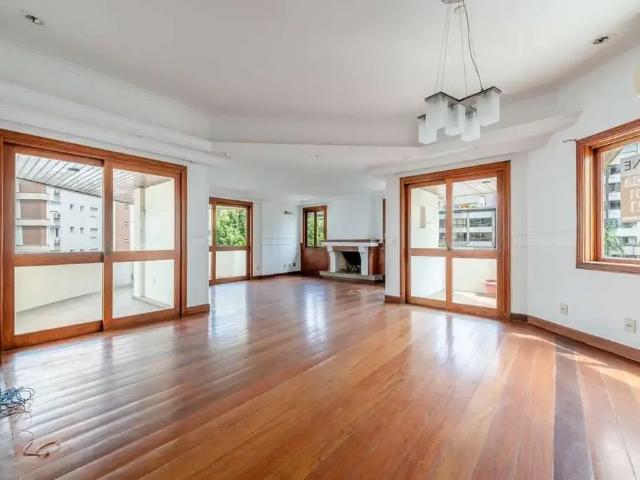 Cobertura para Venda em Porto Alegre/RS Bela Vista 5 Quartos
