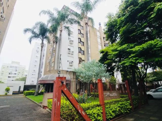 Cobertura para Venda em Porto Alegre/RS Cavalhada 3 Quartos