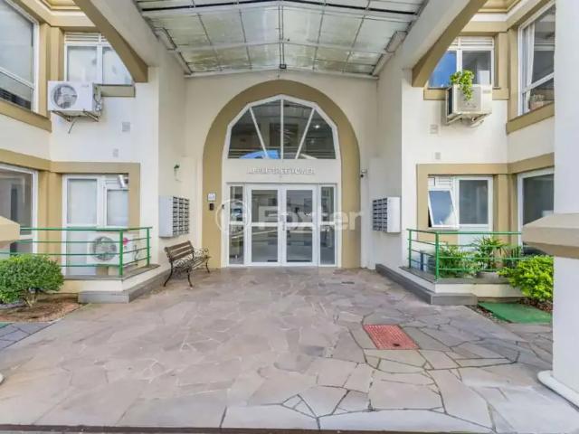 Cobertura para Venda em Porto Alegre/RS Cavalhada 2 Quartos