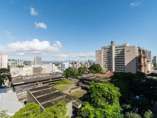 Cobertura para Venda em Porto Alegre/RS Centro Histórico 2 Quartos