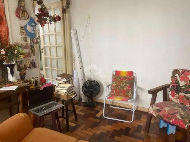Cobertura para Venda em Porto Alegre/RS Cidade Baixa 2 Quartos