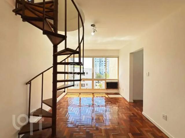 Cobertura para Venda em Porto Alegre/RS Cristal 2 Quartos