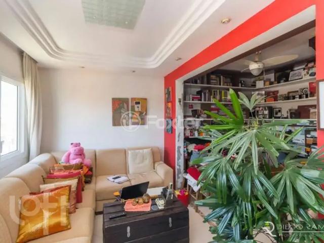 Cobertura para Venda em Porto Alegre/RS Cristal 2 Quartos
