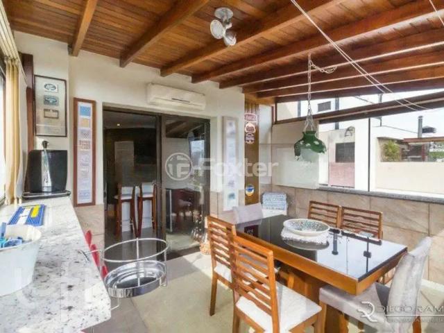 Cobertura para Venda em Porto Alegre/RS Cristal 2 Quartos