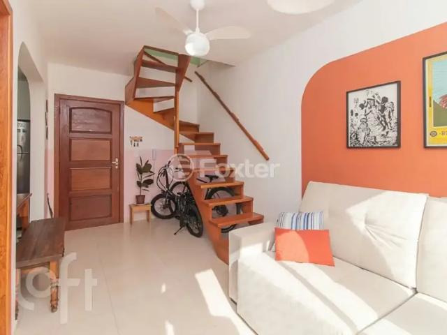 Cobertura para Venda em Porto Alegre/RS Cristal 2 Quartos