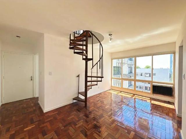 Cobertura para Venda em Porto Alegre/RS Cristal 2 Quartos