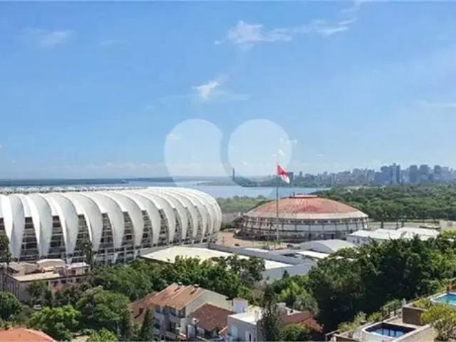 Cobertura para Venda em Porto Alegre/RS Cristal 3 Quartos