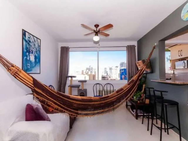 Cobertura para Venda em Porto Alegre/RS Floresta 2 Quartos
