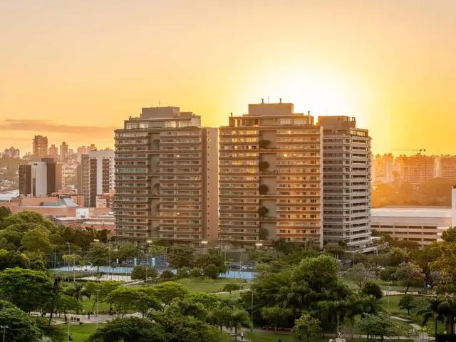 Cobertura para Venda em Porto Alegre/RS Jardim Europa 3 Quartos