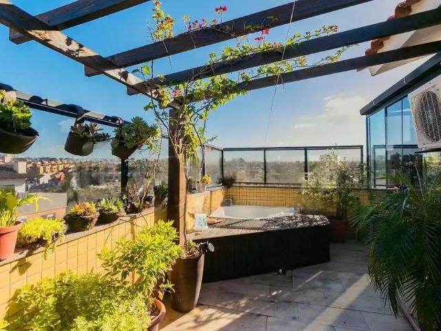 Cobertura para Venda em Porto Alegre/RS Jardim Planalto 3 Quartos