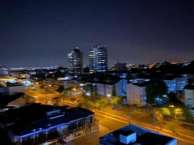 Cobertura para Venda em Porto Alegre/RS Jardim Planalto 3 Quartos