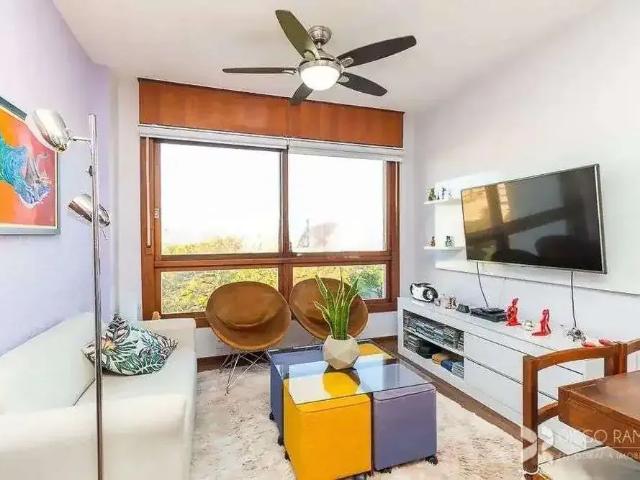 Cobertura para Venda em Porto Alegre/RS Menino Deus 2 Quartos