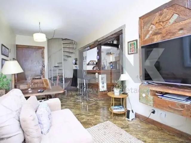Cobertura para Venda em Porto Alegre/RS Menino Deus 2 Quartos
