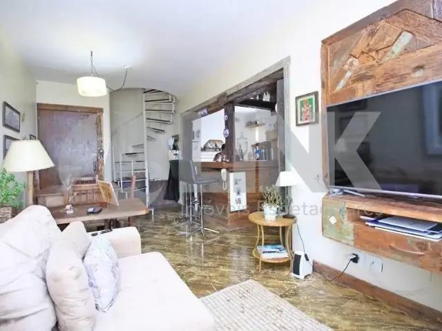 Cobertura para Venda em Porto Alegre/RS Menino Deus 2 Quartos