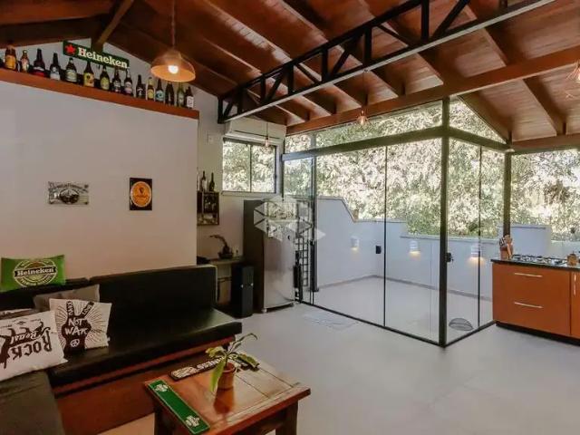 Cobertura para Venda em Porto Alegre/RS Moinhos de Vento 1 Quartos