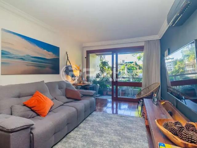 Cobertura para Venda em Porto Alegre/RS Moinhos de Vento 2 Quartos