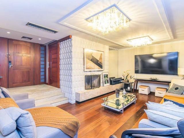 Cobertura para Venda em Porto Alegre/RS Moinhos de Vento 4 Quartos