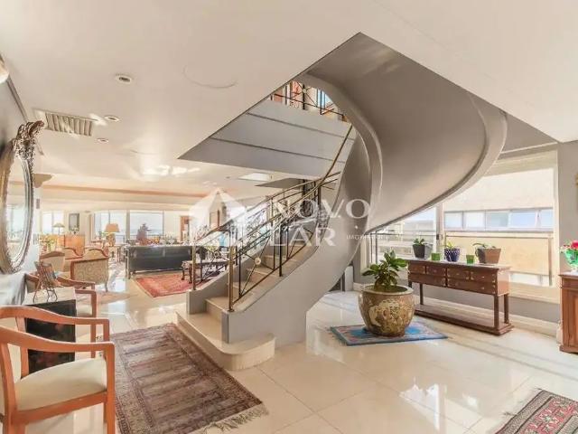 Cobertura para Venda em Porto Alegre/RS Moinhos de Vento 5 Quartos