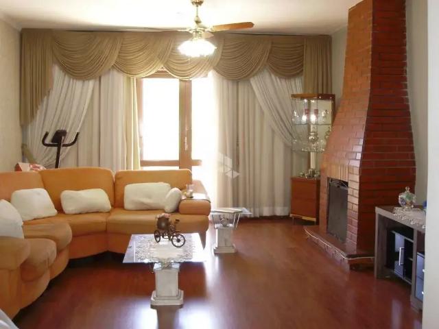 Cobertura para Venda em Porto Alegre/RS Partenon 4 Quartos