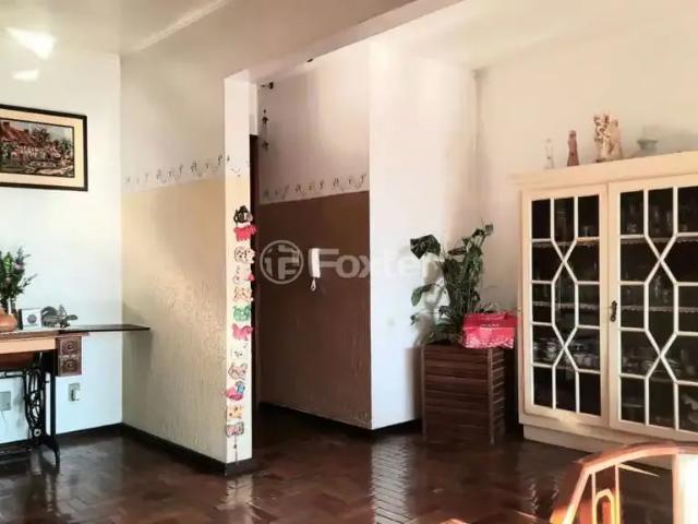 Cobertura para Venda em Porto Alegre/RS Passo da Areia 4 Quartos